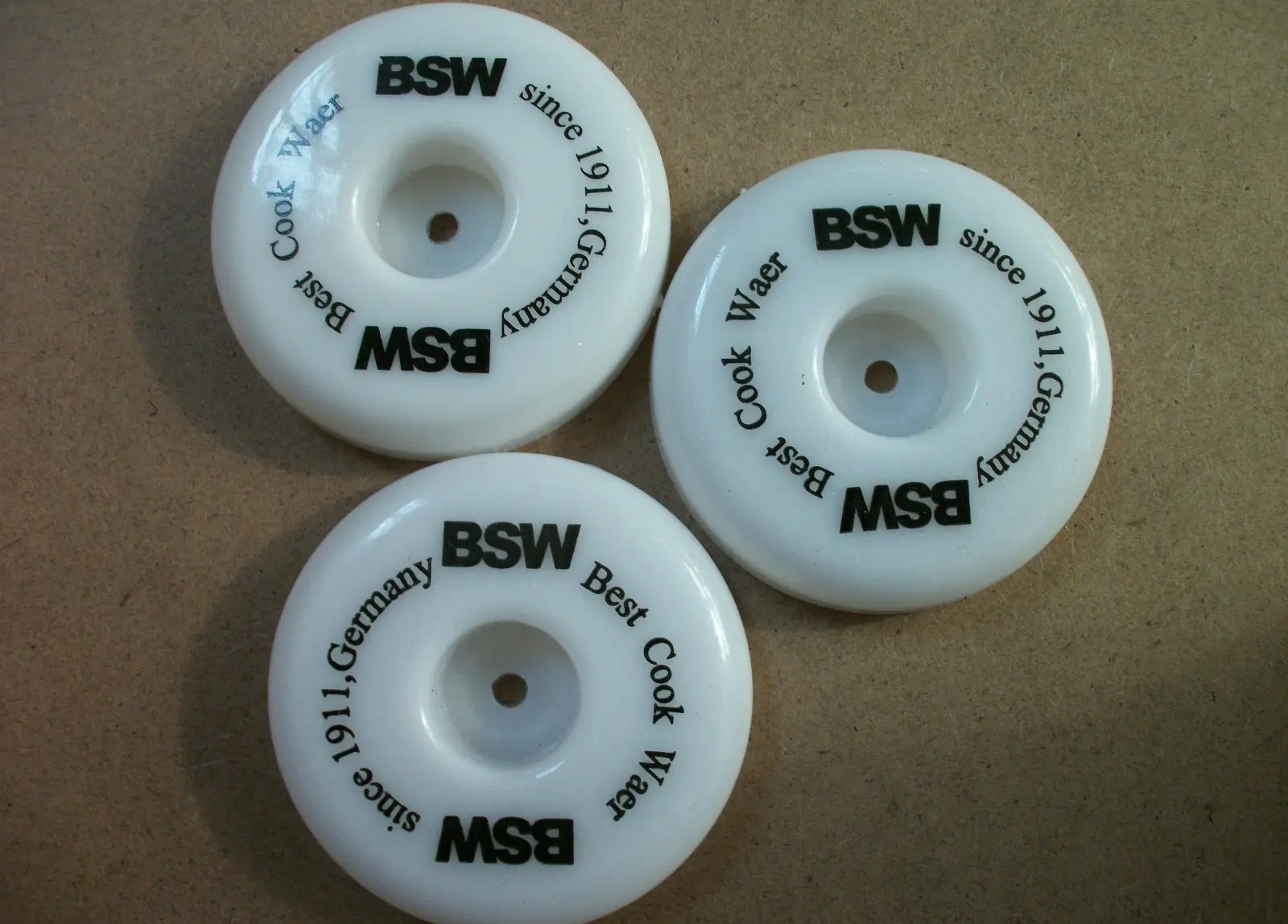 What is Screen Printing? How It Works, Benefits & Applications